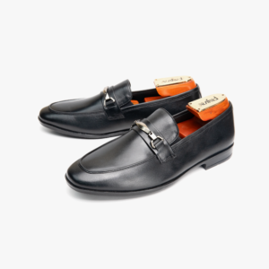 Buy Trendy Men's and Women's Shoes Online - Fayva Shoes