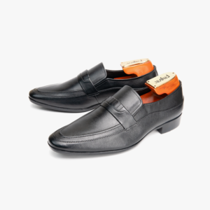 Buy Trendy Men's and Women's Shoes Online - Fayva Shoes