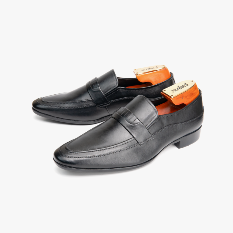 Buy Trendy Men's and Women's Shoes Online - Fayva Shoes